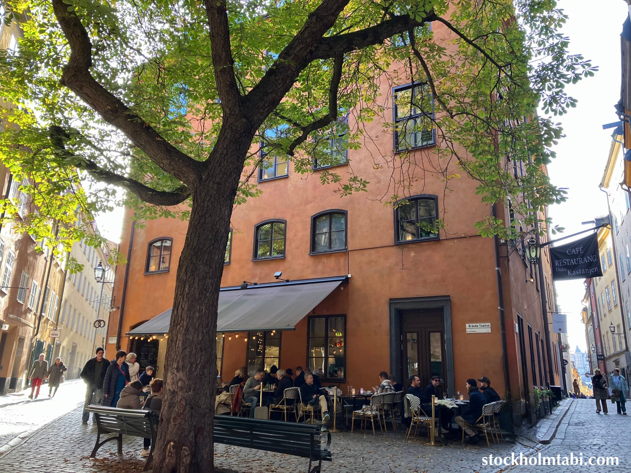 【ガムラスタン】雰囲気が良いレストラン兼カフェUnder Kastanjen