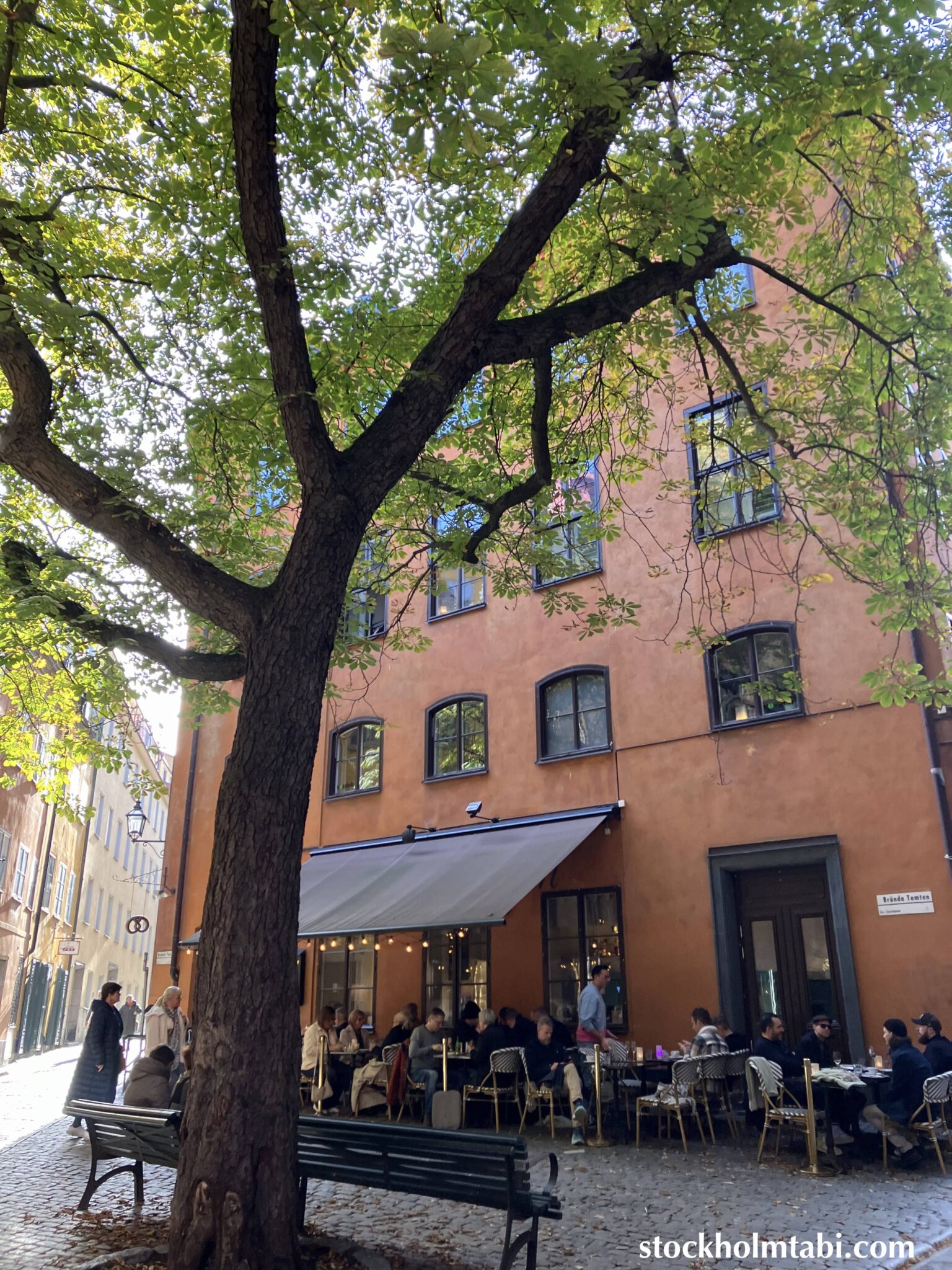 【ガムラスタン】雰囲気が良いレストラン兼カフェUnder Kastanjen